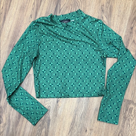 Cider | Tops | Cider Green Geometric Long Sleeve Top | Poshmark